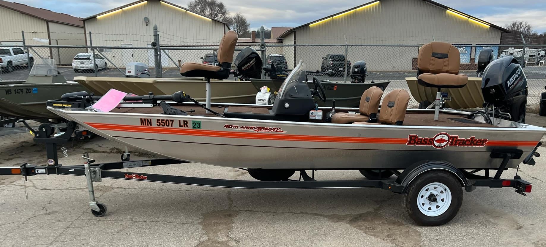 2018 Tracker Heritage (B17939) – Holmen Marine